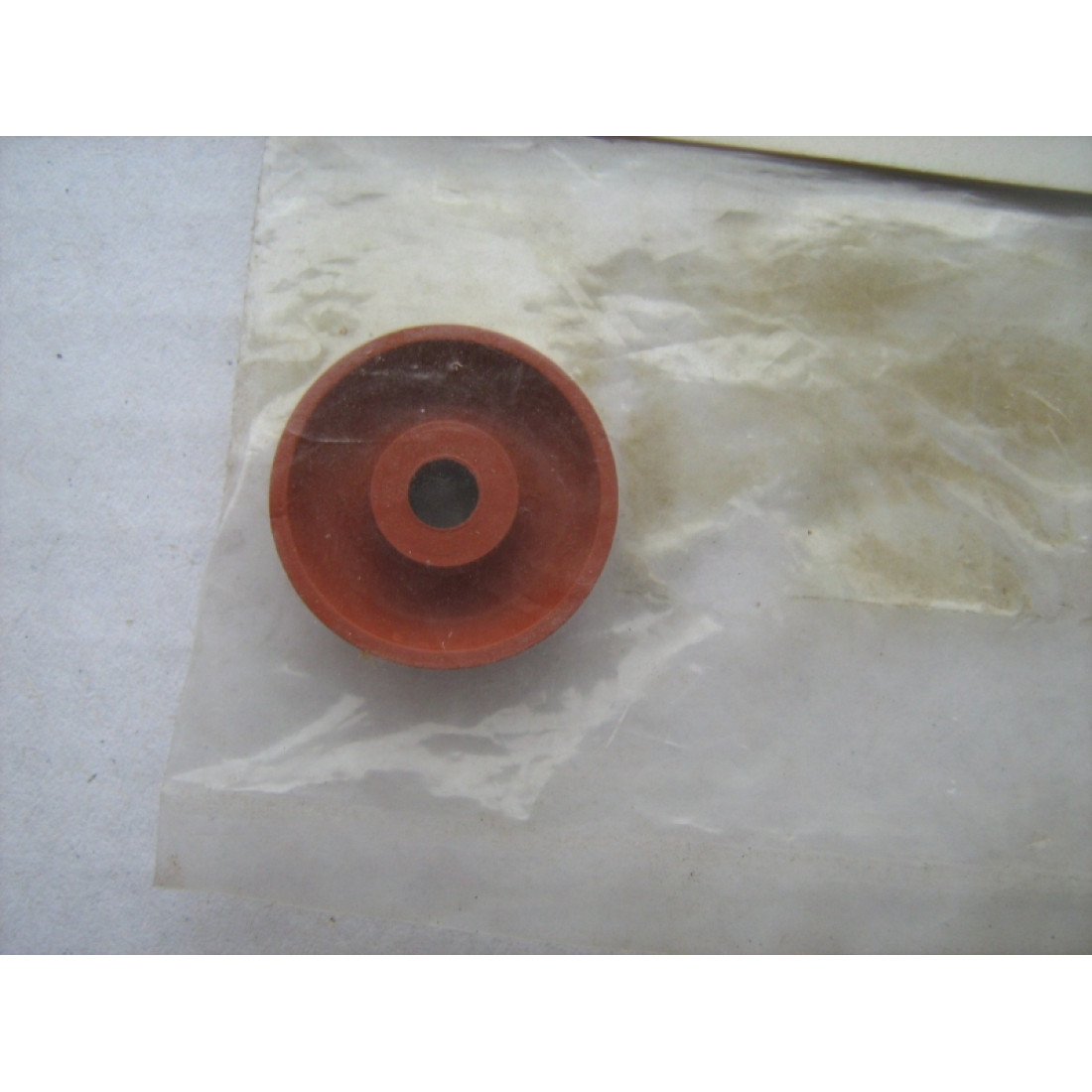 Holley Accelerator Pump Cup R6517A R7045A Valiant all V8 with H2 Carb 1971-76